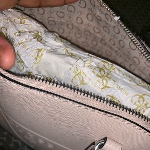 Guess | Bags | Desginer Bag | Poshmark